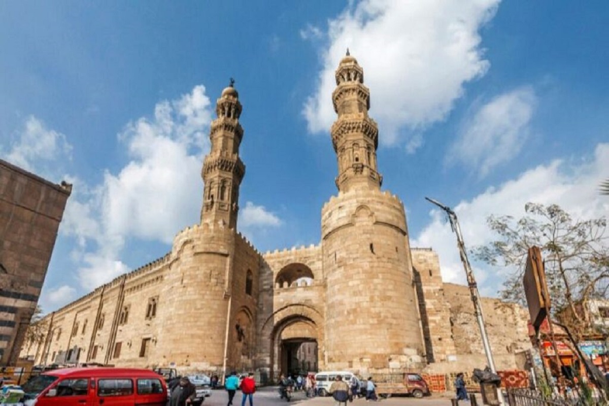 باب زويلة القاهرة – Meshini